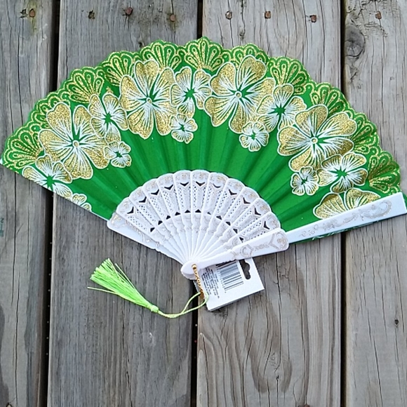 FrannysFashion | Accessories | Green And White Foldable Hand Fan | Poshmark